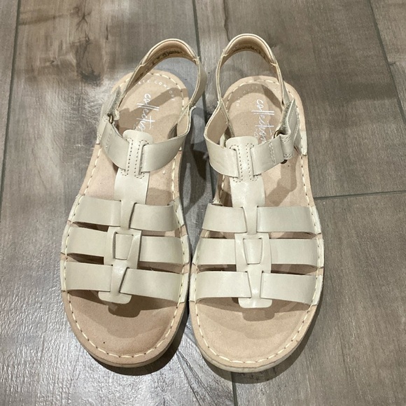 Clarks | Shoes | Clarks Blake Jewel Gladiator Leather Slingback Sandal ...